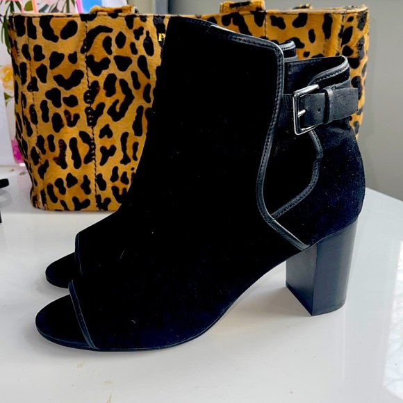 Donald J. Pliner | Shoes | Donald Pliner Kara Bootie 95 | Poshmark